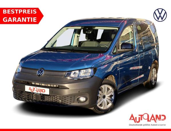 Blue Volkswagen Caddy 2023 in Kaunas, with an engine capacity of 1.50 L and mileage of 26 thousand km for 28570 €, photo 1 on AUTOMOTO.COM.LV