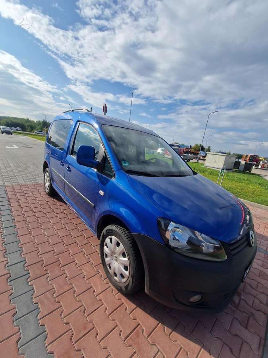 Zils Volkswagen Caddy 2011 Kauņa, ar dzinēja tilpumu 1.20 L un nobraukumu 230 tūkst. km par 4000 €, foto 3 vietnē AUTOMOTO.COM.LV