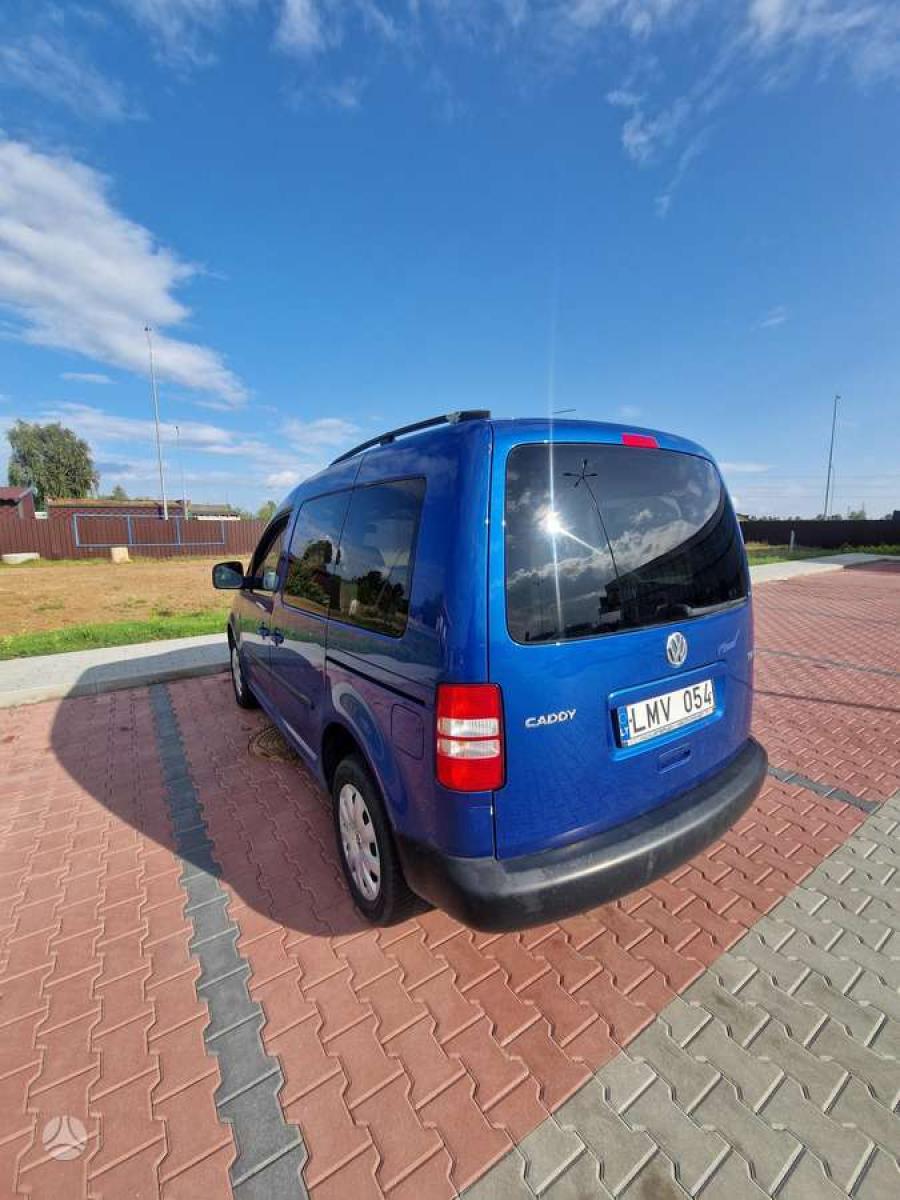 Zils Volkswagen Caddy 2011 Kauņa, ar dzinēja tilpumu 1.20 L un nobraukumu 230 tūkst. km par 4000 €, foto 8 vietnē AUTOMOTO.COM.LV