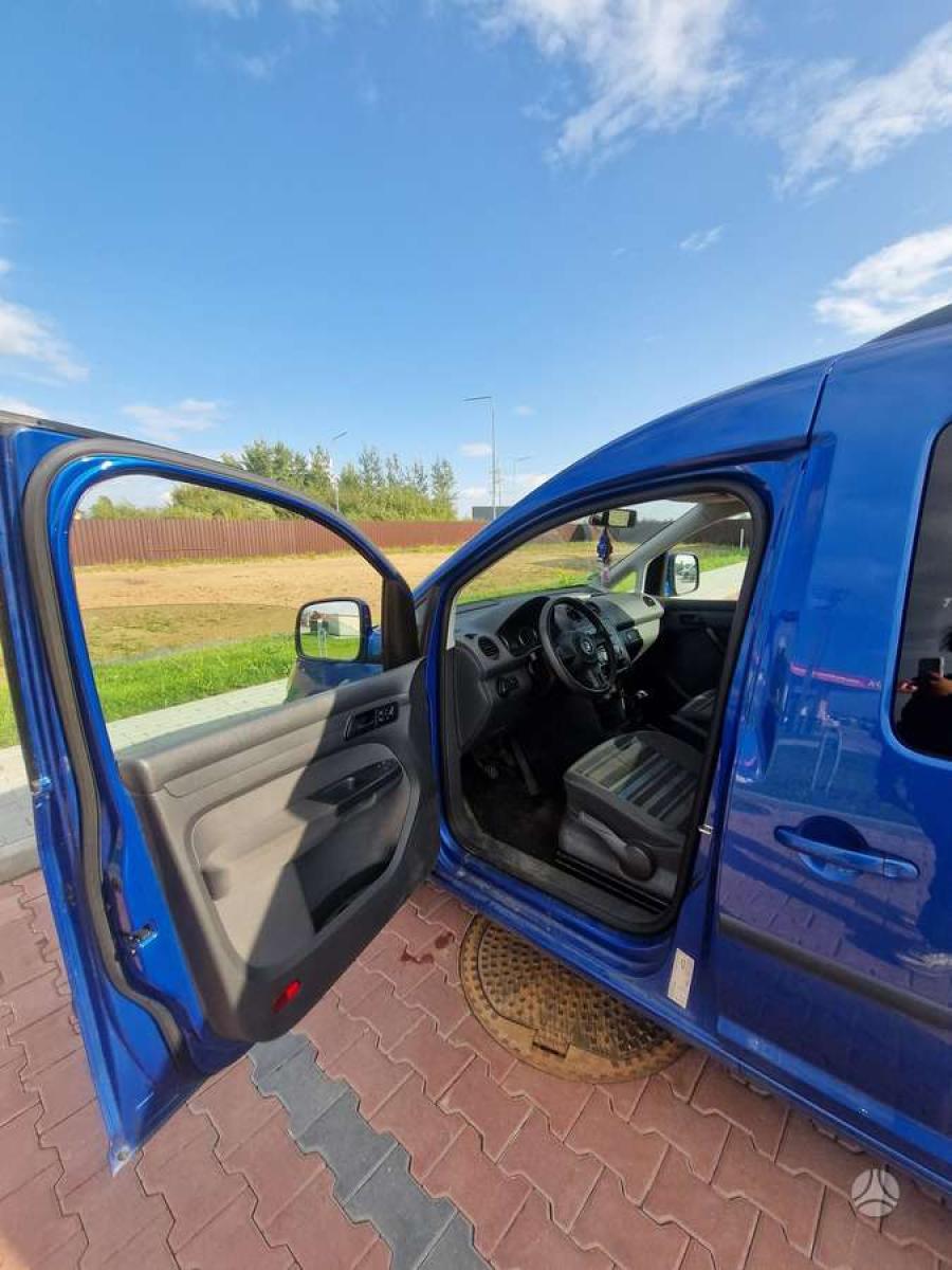 Zils Volkswagen Caddy 2011 Kauņa, ar dzinēja tilpumu 1.20 L un nobraukumu 230 tūkst. km par 4000 €, foto 13 vietnē AUTOMOTO.COM.LV