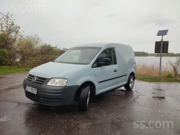 Blue Volkswagen Caddy 2007 in Riga, with an engine capacity of 2.00 L and mileage of 378 thousand km for 1595 €, photo 8 on AUTOMOTO.COM.LV