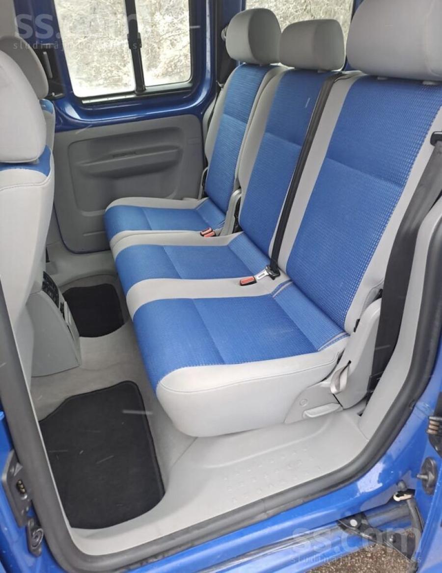 Blue Volkswagen Caddy 2006 in Aluksne, with an engine capacity of 1.40 L and mileage of 200 thousand km for 3650 €, photo 3 on AUTOMOTO.COM.LV