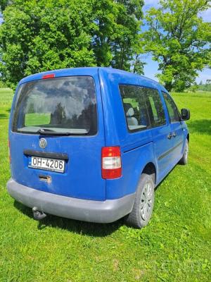 Blue Volkswagen Caddy 2006 in Aluksne, with an engine capacity of 1.40 L and mileage of 200 thousand km for 3650 €, photo 6 on AUTOMOTO.COM.LV