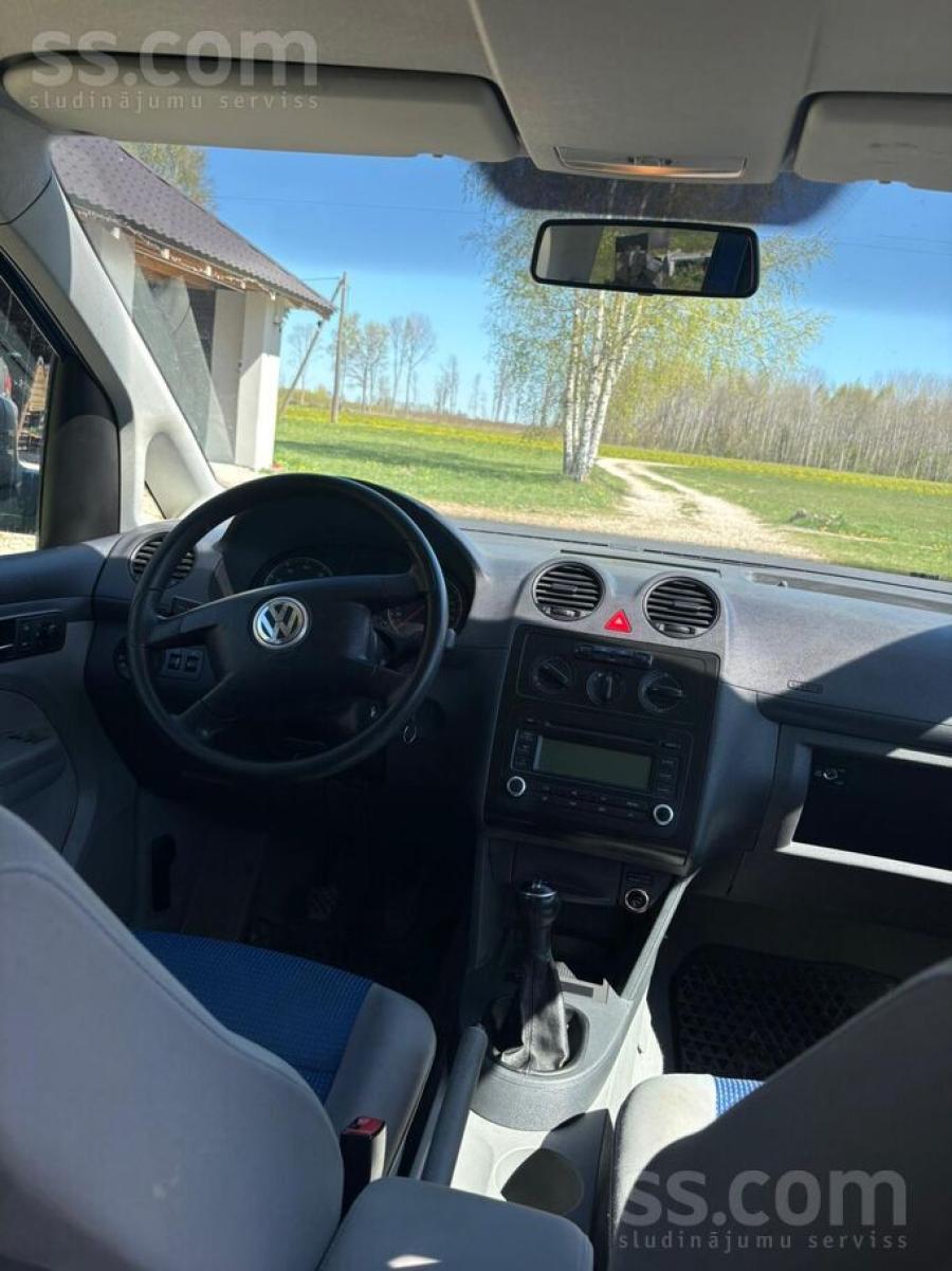 Zils Volkswagen Caddy 2005 Aizkraukle, ar dzinēja tilpumu 1.60 L un nobraukumu 256 tūkst. km par 3690 €, foto 5 vietnē AUTOMOTO.COM.LV