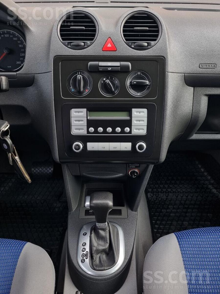 Zils Volkswagen Caddy 2006 Ogre, ar dzinēja tilpumu 1.90 L un nobraukumu 286 tūkst. km par 4750 €, foto 15 vietnē AUTOMOTO.COM.LV