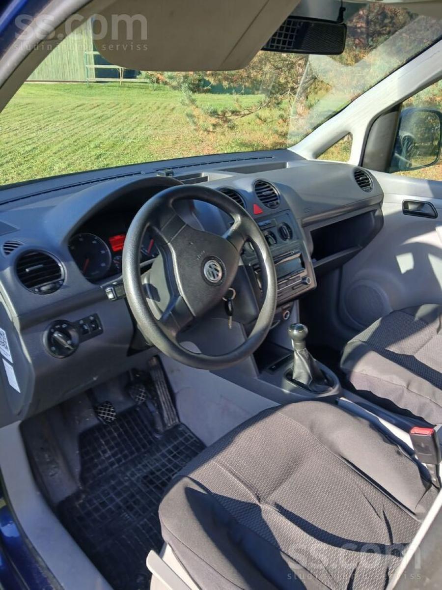 Zils Volkswagen Caddy 2007 Bauska, ar dzinēja tilpumu 2.00 L un nobraukumu 237 tūkst. km par 3200 €, foto 4 vietnē AUTOMOTO.COM.LV