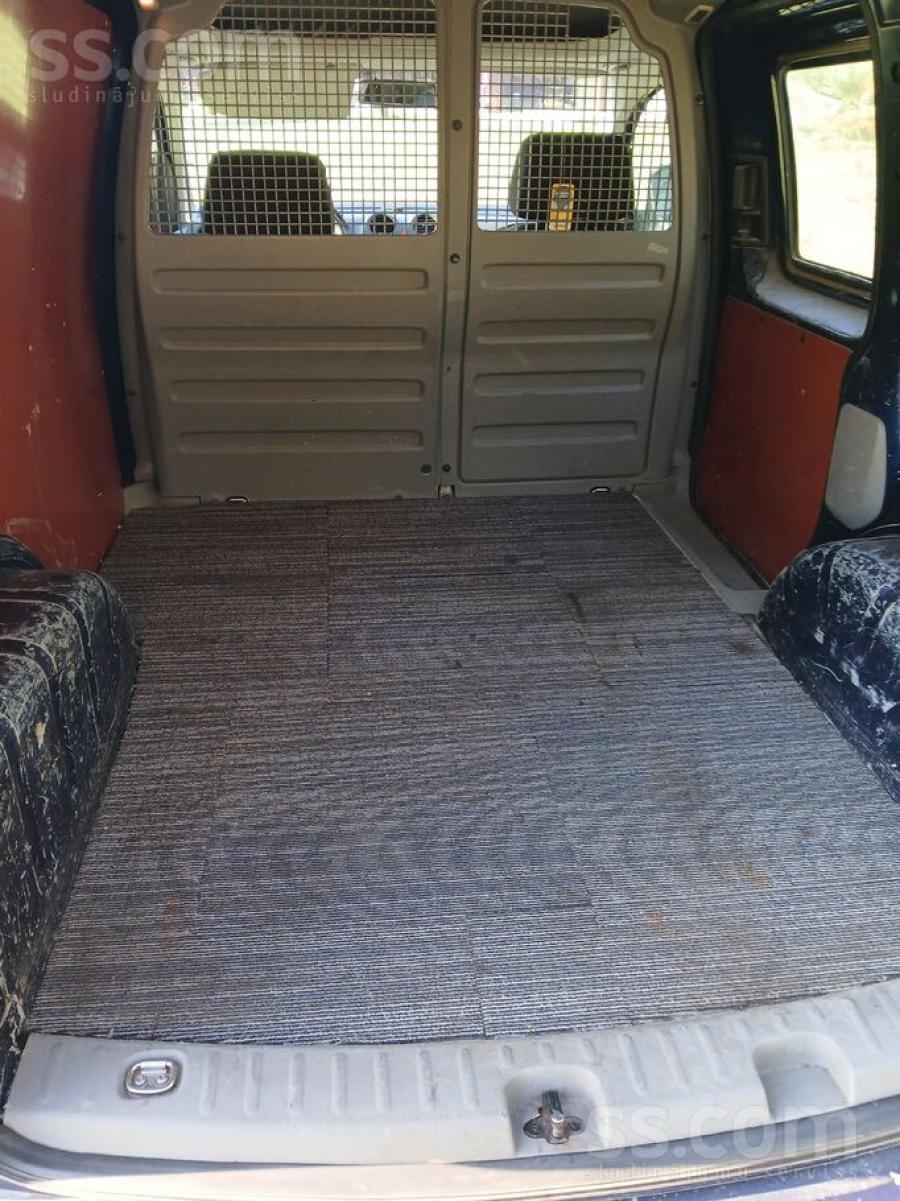 Zils Volkswagen Caddy 2007 Bauska, ar dzinēja tilpumu 2.00 L un nobraukumu 237 tūkst. km par 3200 €, foto 7 vietnē AUTOMOTO.COM.LV