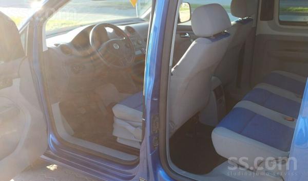 Blue Volkswagen Caddy 2008 in Riga, with an engine capacity of 1.90 L and mileage of 368 thousand km for 4950 €, photo 5 on AUTOMOTO.COM.LV