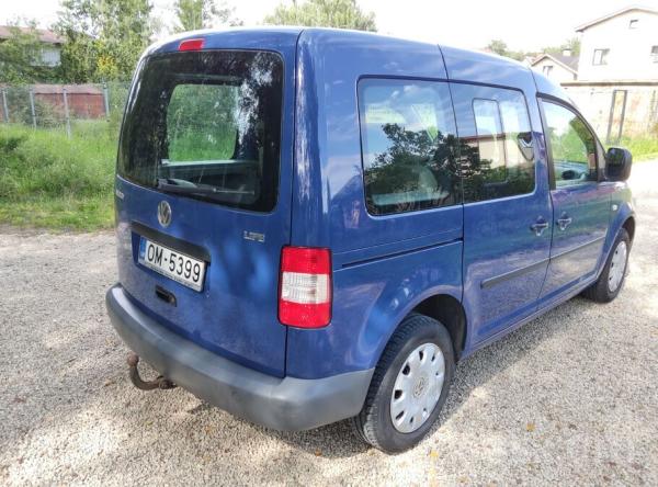 Blue Volkswagen Caddy 2009 in Riga, with an engine capacity of 1.90 L and mileage of 314 thousand km for 4790 €, photo 5 on AUTOMOTO.COM.LV