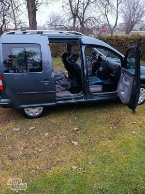 Zils Volkswagen Caddy 2010 Alīta, ar dzinēja tilpumu 1.90 L un nobraukumu 202 tūkst. km par 5300 €, foto 5 vietnē AUTOMOTO.COM.LV