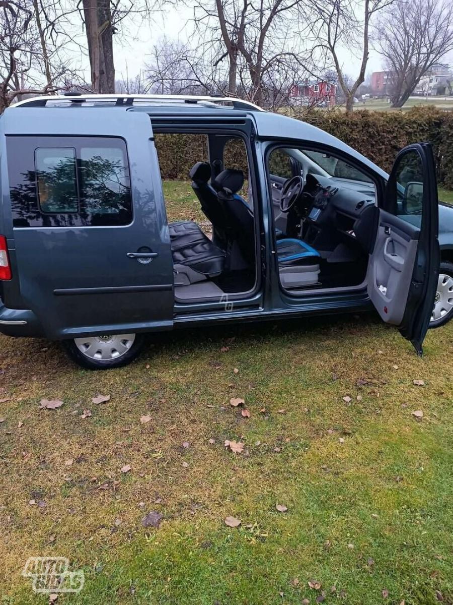Zils Volkswagen Caddy 2010 Alīta, ar dzinēja tilpumu 1.90 L un nobraukumu 202 tūkst. km par 5300 €, foto 5 vietnē AUTOMOTO.COM.LV