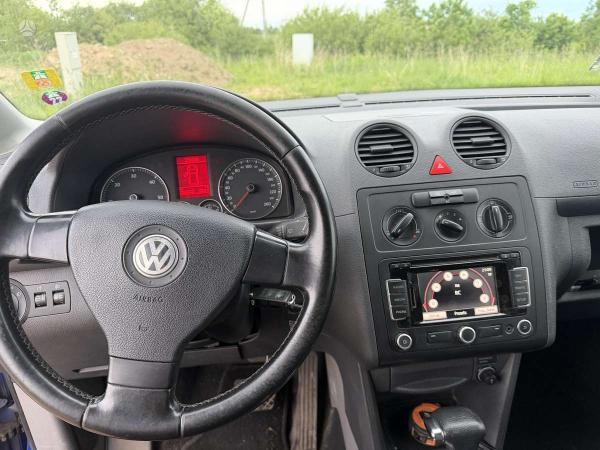 Zils Volkswagen Caddy 2010 Panevēža, ar dzinēja tilpumu 1.90 L un nobraukumu 0 tūkst. km par 5000 €, foto 8 vietnē AUTOMOTO.COM.LV