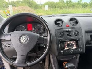 Zils Volkswagen Caddy 2010 Panevēža, ar dzinēja tilpumu 1.90 L un nobraukumu 0 tūkst. km par 5000 €, foto 9 vietnē AUTOMOTO.COM.LV