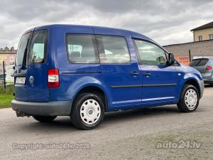 Blue Volkswagen Caddy 2010 in Narva, with an engine capacity of 1.40 L and mileage of 235 thousand km for 1999 €, photo 4 on AUTOMOTO.COM.LV