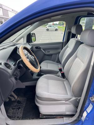 Blue Volkswagen Caddy 2010 in Narva, with an engine capacity of 1.40 L and mileage of 235 thousand km for 1999 €, photo 12 on AUTOMOTO.COM.LV
