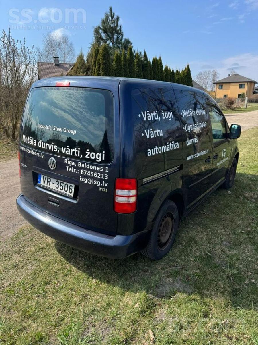 Zils Volkswagen Caddy 2011 Rīga, ar dzinēja tilpumu 1.60 L un nobraukumu 171 tūkst. km par 3400 €, foto 3 vietnē AUTOMOTO.COM.LV