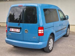 Blue Volkswagen Caddy 2011 in Ogre, with an engine capacity of 1.60 L and mileage of 335 thousand km for 5850 €, photo 9 on AUTOMOTO.COM.LV