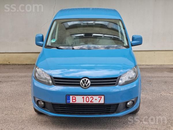 Blue Volkswagen Caddy 2011 in Ogre, with an engine capacity of 1.60 L and mileage of 335 thousand km for 5850 €, photo 2 on AUTOMOTO.COM.LV