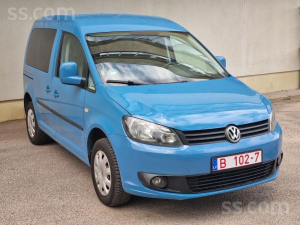 Blue Volkswagen Caddy 2011 in Ogre, with an engine capacity of 1.60 L and mileage of 335 thousand km for 5850 €, photo 3 on AUTOMOTO.COM.LV