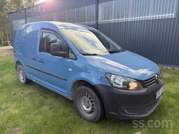 Blue Volkswagen Caddy 2012 in Jelgava, with an engine capacity of 1.60 L and mileage of 306 thousand km for 4000 €, photo 3 on AUTOMOTO.COM.LV