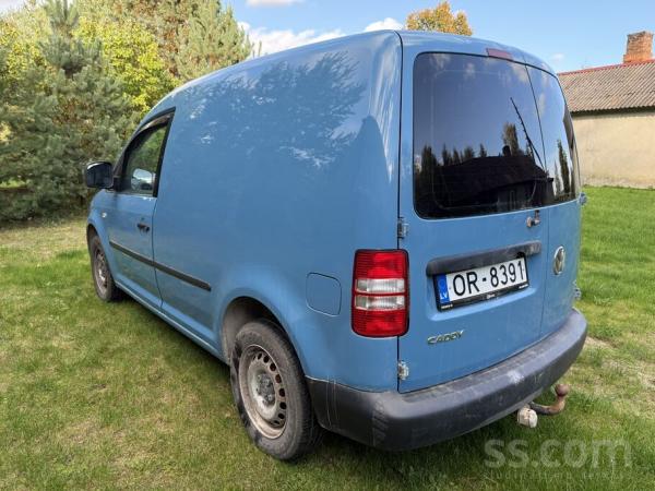 Blue Volkswagen Caddy 2012 in Jelgava, with an engine capacity of 1.60 L and mileage of 306 thousand km for 4000 €, photo 5 on AUTOMOTO.COM.LV