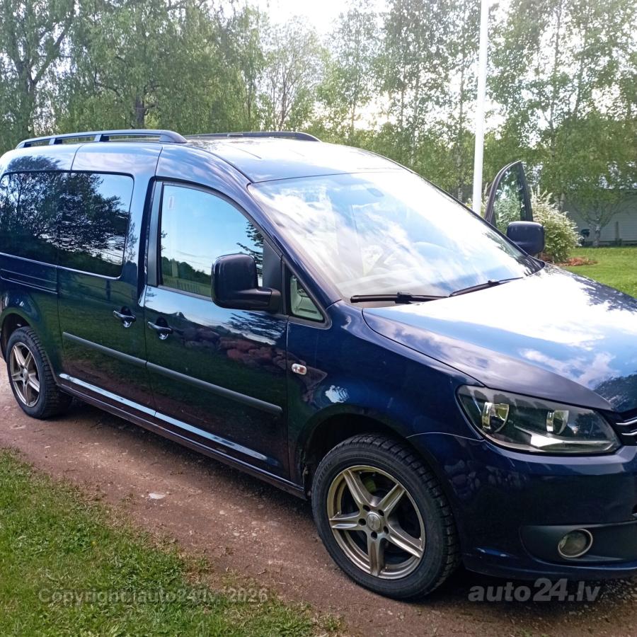 Blue Volkswagen Caddy 2014 in Tallinn, with an engine capacity of 2.00 L and mileage of 0 thousand km for 7000 €, photo 4 on AUTOMOTO.COM.LV