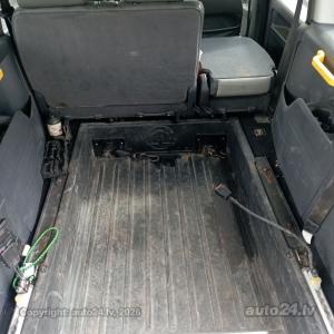 Blue Volkswagen Caddy 2014 in Tallinn, with an engine capacity of 2.00 L and mileage of 0 thousand km for 7000 €, photo 11 on AUTOMOTO.COM.LV