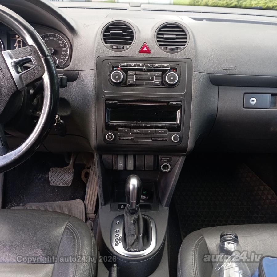 Blue Volkswagen Caddy 2014 in Tallinn, with an engine capacity of 2.00 L and mileage of 0 thousand km for 7000 €, photo 17 on AUTOMOTO.COM.LV
