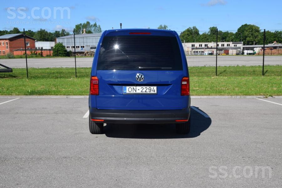 Zils Volkswagen Caddy 2015 Valmiera, ar dzinēja tilpumu 2.00 L un nobraukumu 287 tūkst. km par 9350 €, foto 6 vietnē AUTOMOTO.COM.LV
