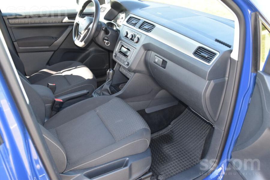 Zils Volkswagen Caddy 2015 Valmiera, ar dzinēja tilpumu 2.00 L un nobraukumu 287 tūkst. km par 9350 €, foto 12 vietnē AUTOMOTO.COM.LV