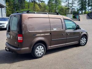 Brown Volkswagen Caddy 2011 in Vilnius, with an engine capacity of 1.60 L and mileage of 355 thousand km for 3350 €, photo 8 on AUTOMOTO.COM.LV