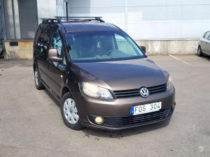 Brown Volkswagen Caddy 2011 in Vilnius, with an engine capacity of 1.60 L and mileage of 355 thousand km for 3350 €, photo 9 on AUTOMOTO.COM.LV