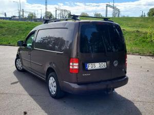 Brown Volkswagen Caddy 2011 in Vilnius, with an engine capacity of 1.60 L and mileage of 355 thousand km for 3350 €, photo 15 on AUTOMOTO.COM.LV