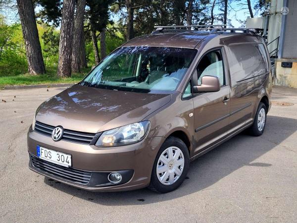 Brown Volkswagen Caddy 2011 in Vilnius, with an engine capacity of 1.60 L and mileage of 355 thousand km for 3350 €, photo 7 on AUTOMOTO.COM.LV