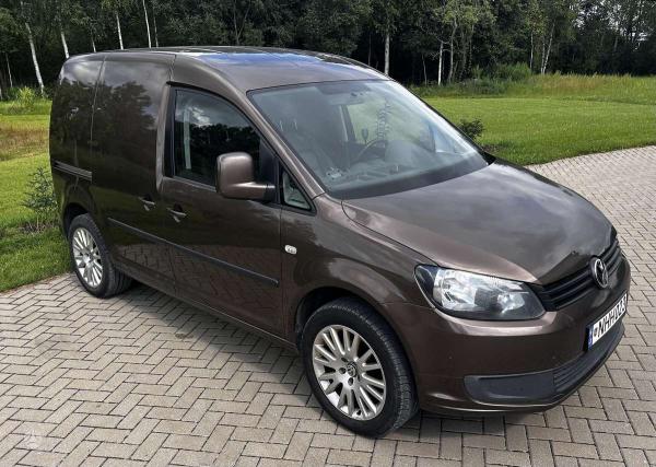 Brūns Volkswagen Caddy 2013 Utena, ar dzinēja tilpumu 1.60 L un nobraukumu 470 tūkst. km par 5000 €, foto 6 vietnē AUTOMOTO.COM.LV