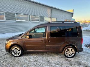 Brown Volkswagen Caddy 2017 in Siauliai, with an engine capacity of 1.40 L and mileage of 220 thousand km for 8750 €, photo 10 on AUTOMOTO.COM.LV
