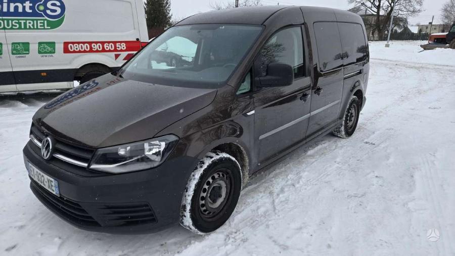 Brūns Volkswagen Caddy 2018 Tauragė, ar dzinēja tilpumu 2.00 L un nobraukumu 170 tūkst. km par 10500 €, foto 2 vietnē AUTOMOTO.COM.LV