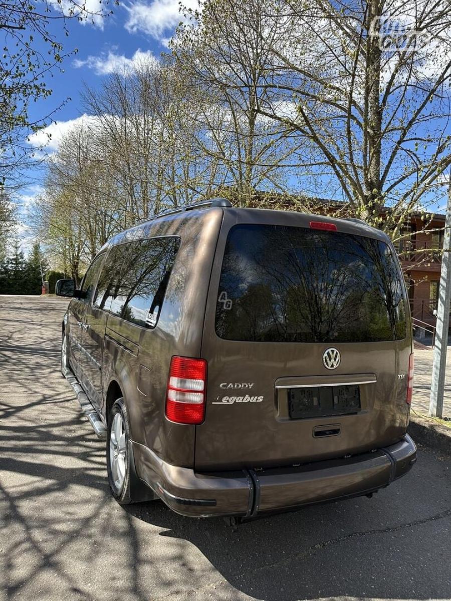 Brown Volkswagen Caddy 2011 in Kaisiadorys, with an engine capacity of 1.60 L and mileage of 345 thousand km for 4800 €, photo 13 on AUTOMOTO.COM.LV