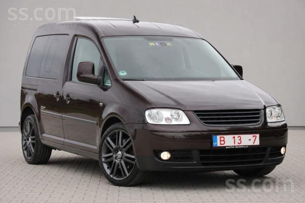 Brown Volkswagen Caddy 2009 in Tukums, with an engine capacity of 2.00 L and mileage of 251 thousand km for 6900 €, photo 3 on AUTOMOTO.COM.LV