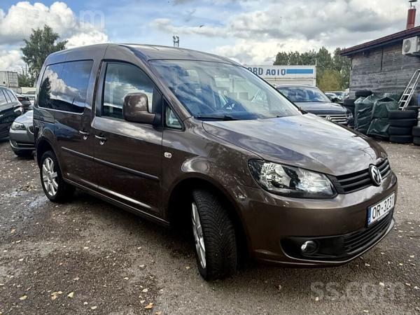 Brown Volkswagen Caddy 2010 in Riga, with an engine capacity of 1.60 L and mileage of 0 thousand km for 5990 €, photo 4 on AUTOMOTO.COM.LV
