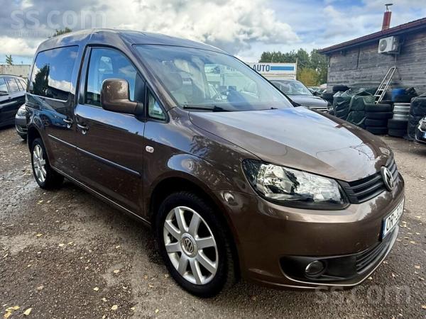 Brown Volkswagen Caddy 2010 in Riga, with an engine capacity of 1.60 L and mileage of 0 thousand km for 5990 €, photo 6 on AUTOMOTO.COM.LV