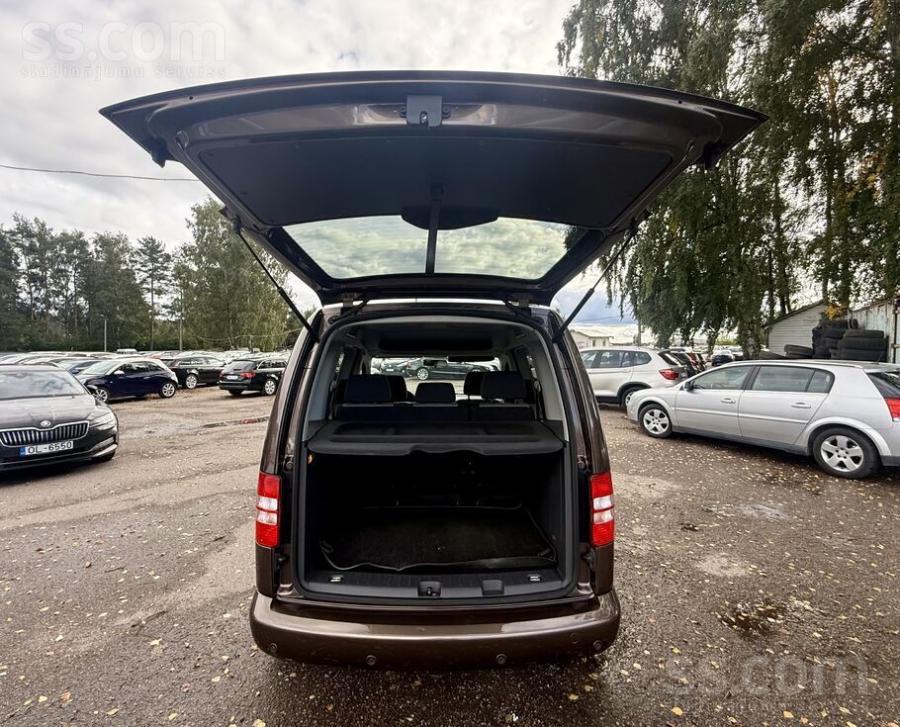 Brūns Volkswagen Caddy 2010 Rīga, ar dzinēja tilpumu 1.60 L un nobraukumu 0 tūkst. km par 5990 €, foto 12 vietnē AUTOMOTO.COM.LV