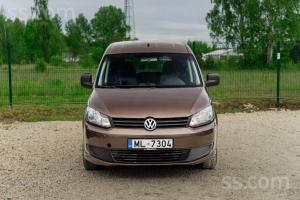 Brown Volkswagen Caddy 2011 in Riga, with an engine capacity of 1.60 L and mileage of 0 thousand km for 4850 €, photo 2 on AUTOMOTO.COM.LV