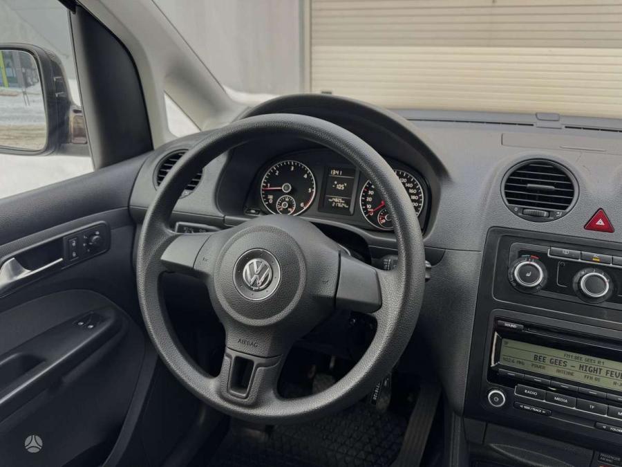 Brūns Volkswagen Caddy 2011 Viļņa, ar dzinēja tilpumu 1.60 L un nobraukumu 218 tūkst. km par 6999 €, foto 11 vietnē AUTOMOTO.COM.LV