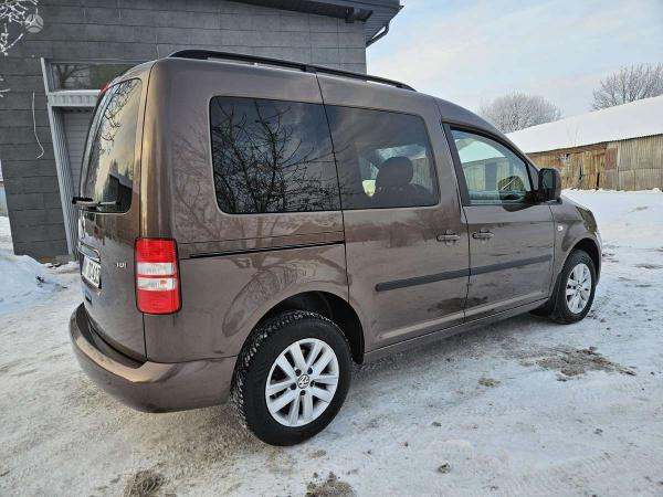 Brūns Volkswagen Caddy 2011 Radviliškis, ar dzinēja tilpumu 1.60 L un nobraukumu 166 tūkst. km par 6950 €, foto 6 vietnē AUTOMOTO.COM.LV