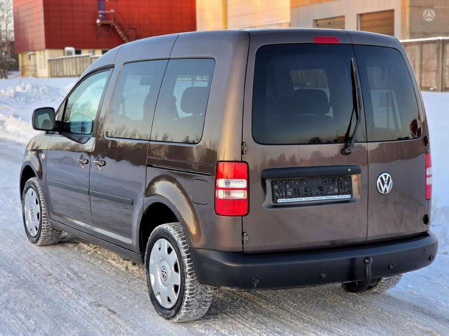 Brūns Volkswagen Caddy 2011 Kėdainiai, ar dzinēja tilpumu 1.97 L un nobraukumu 272 tūkst. km par 6800 €, foto 5 vietnē AUTOMOTO.COM.LV