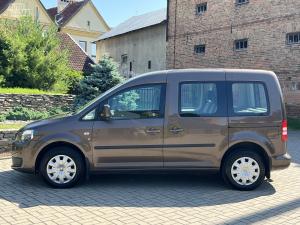 Brūns Volkswagen Caddy 2011 Kėdainiai, ar dzinēja tilpumu 1.60 L un nobraukumu 272 tūkst. km par 5500 €, foto 7 vietnē AUTOMOTO.COM.LV