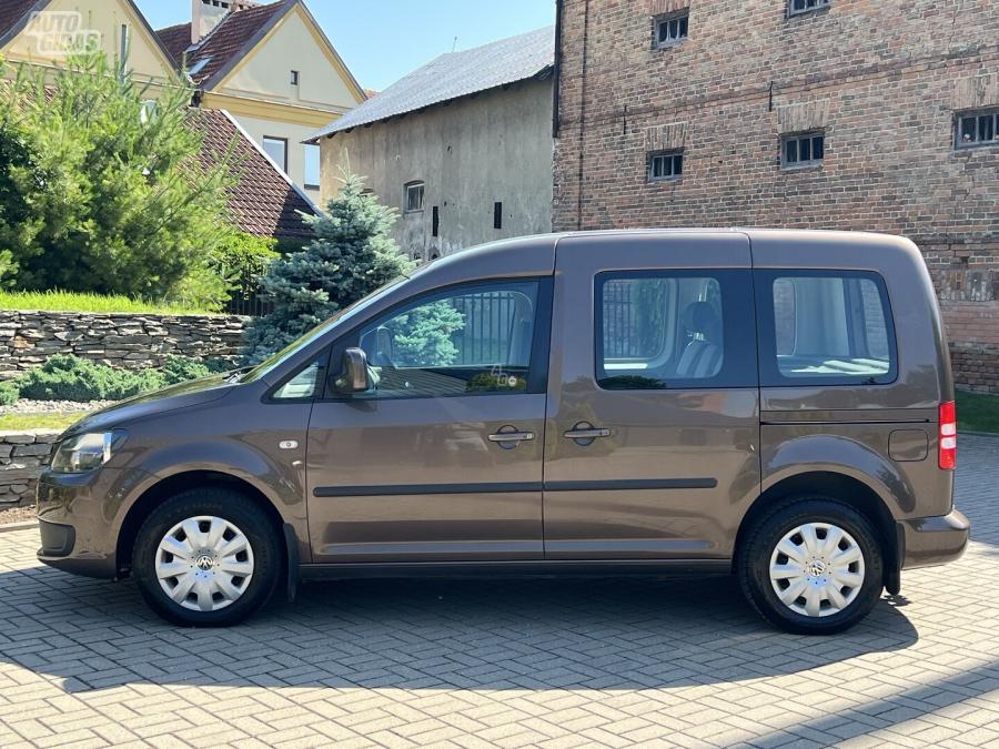 Brūns Volkswagen Caddy 2011 Kėdainiai, ar dzinēja tilpumu 1.60 L un nobraukumu 272 tūkst. km par 5500 €, foto 7 vietnē AUTOMOTO.COM.LV