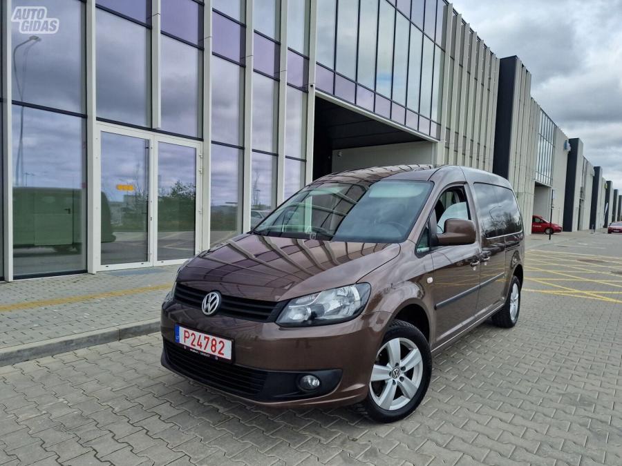 Brown Volkswagen Caddy 2012 in Vilnius, with an engine capacity of 1.60 L and mileage of 175 thousand km for 7190 €, photo 3 on AUTOMOTO.COM.LV