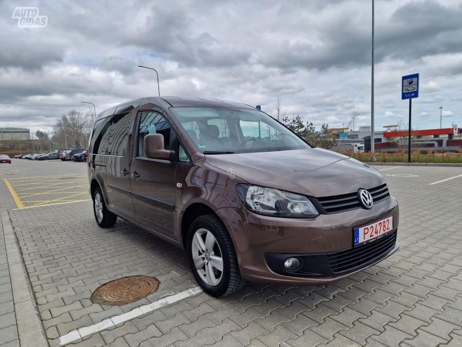 Brown Volkswagen Caddy 2012 in Vilnius, with an engine capacity of 1.60 L and mileage of 175 thousand km for 7190 €, photo 8 on AUTOMOTO.COM.LV